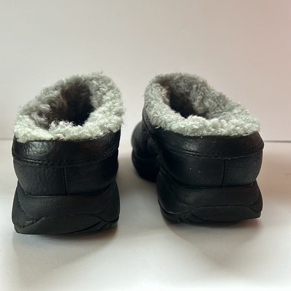 Merrell | Shoes | Merrell Womens Primo Chill Slide Black Leather Faux ...